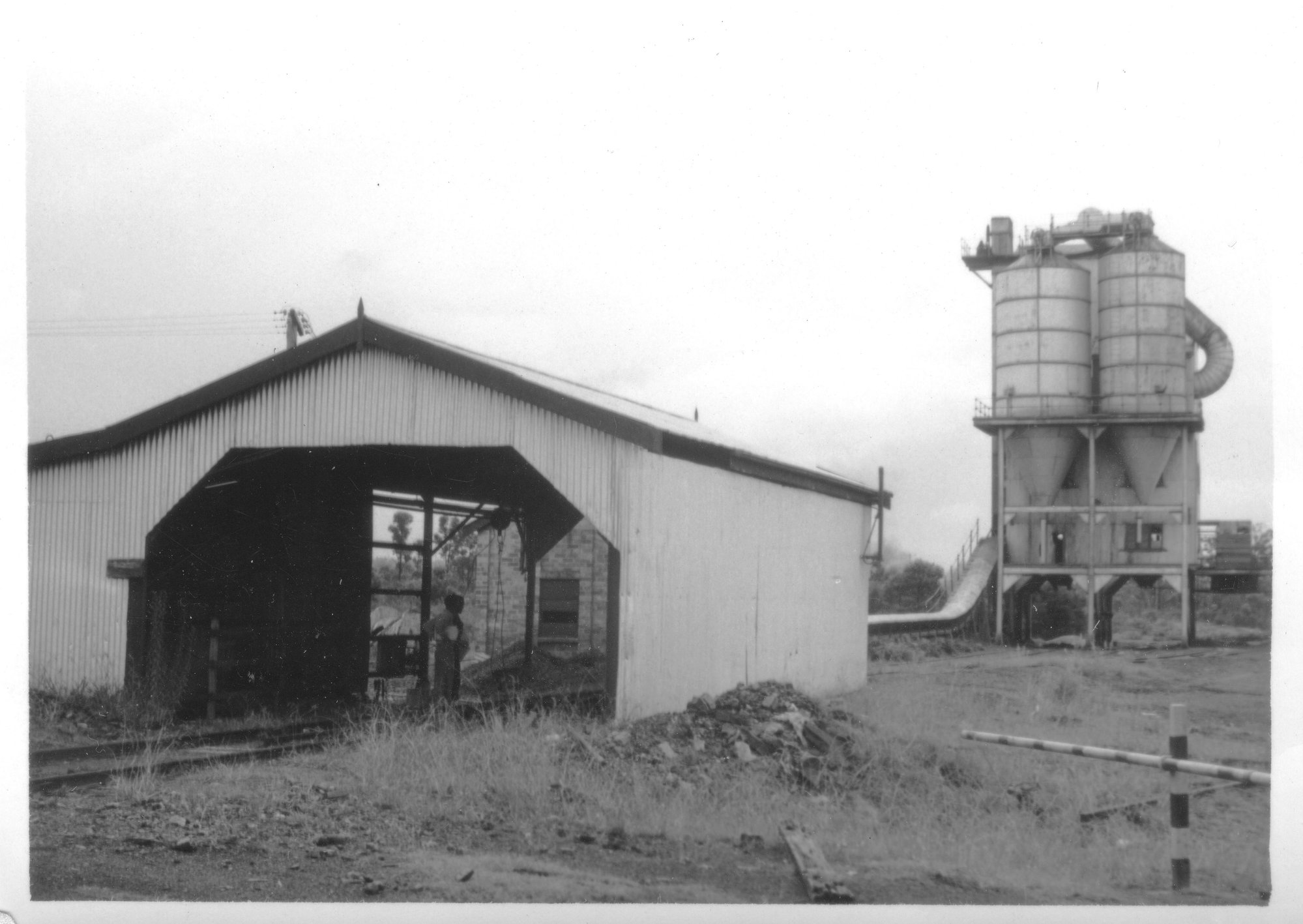 Abermain No. 3 Colliery (Shaft) - Cleaner & Crusher [n.d] | Living ...