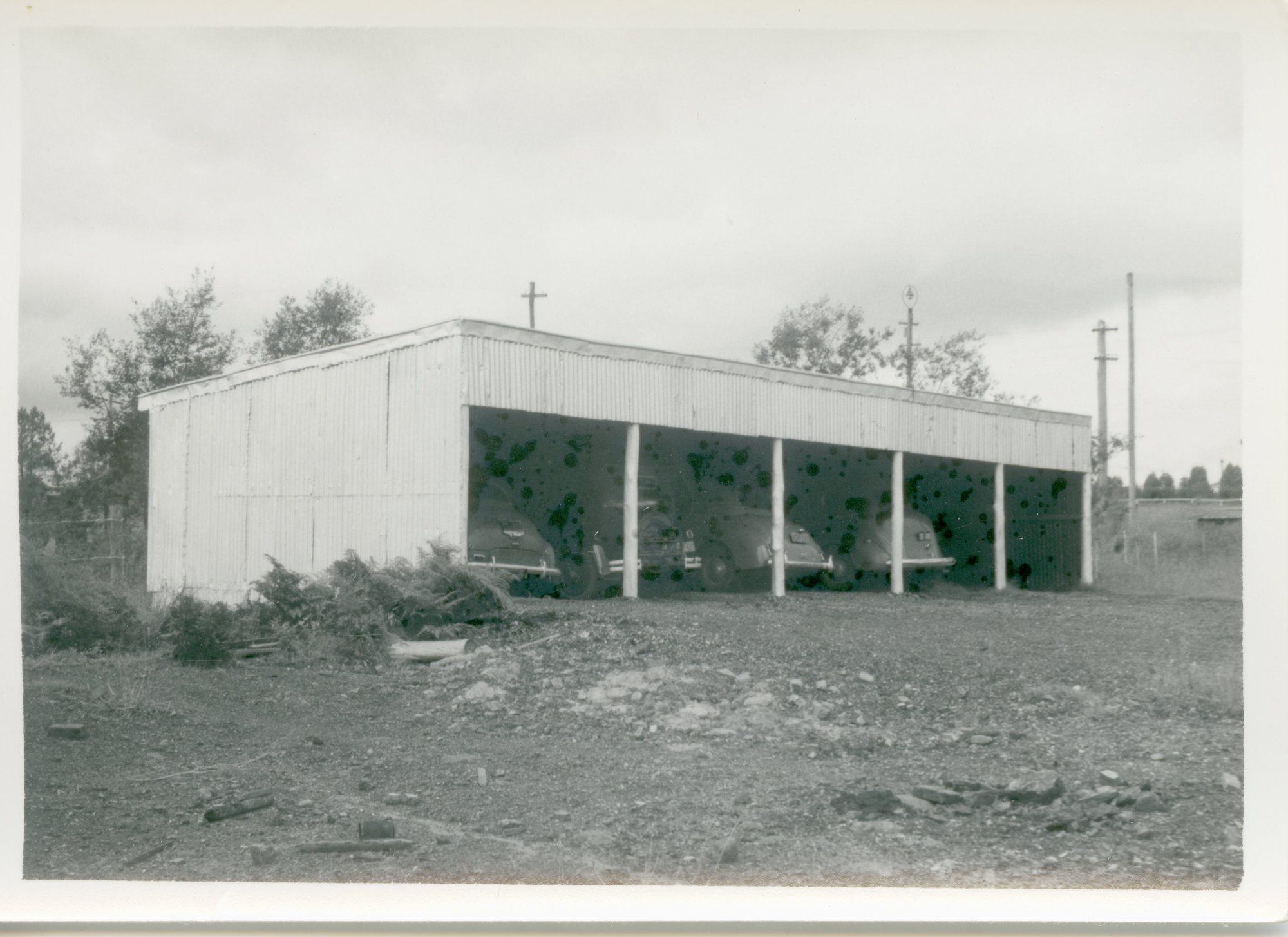 Abermain No. 1 Colliery (Tunnel) - Garages (not shown on plan, adjacent ...