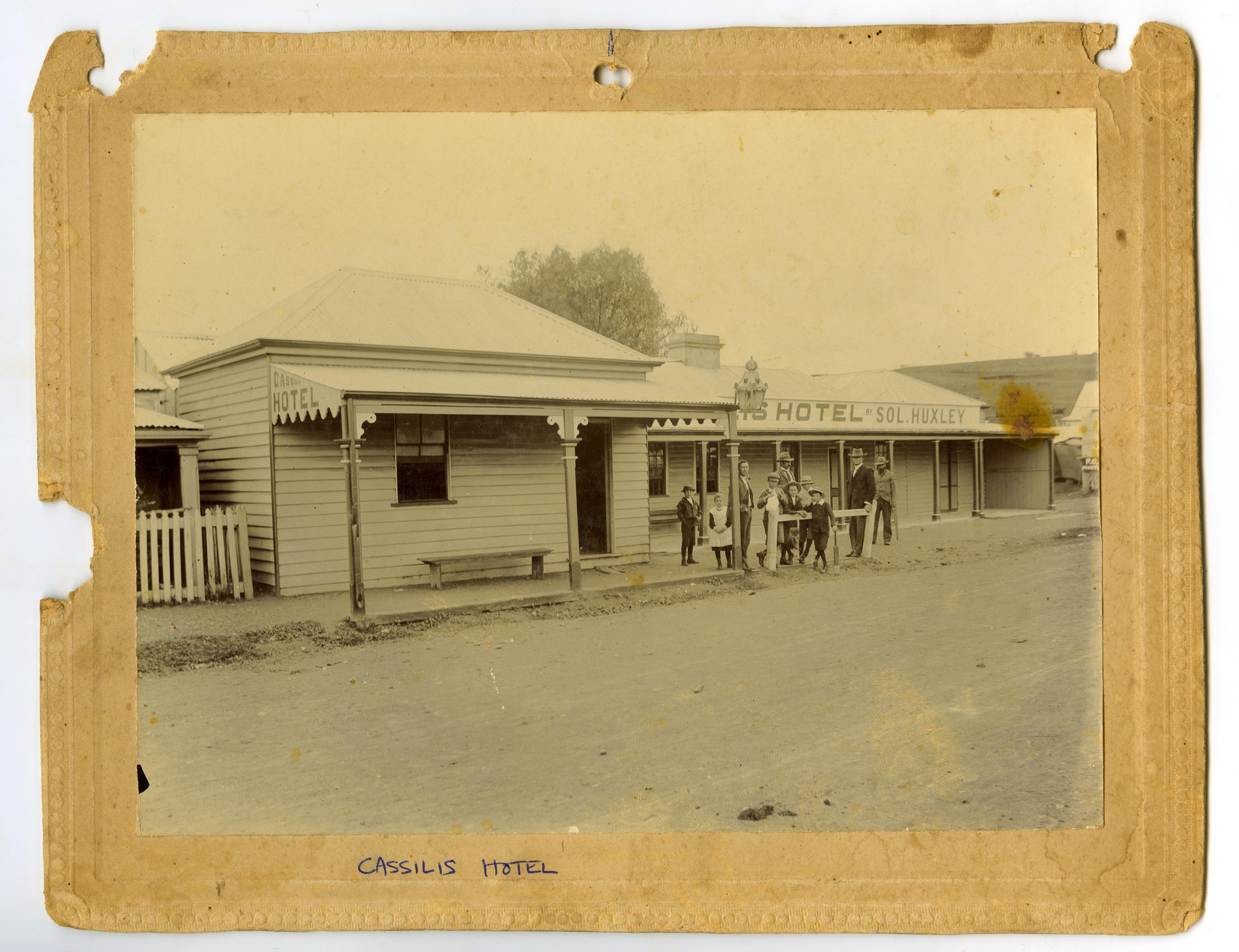 Cassilis Hotel, Cassilis, NSW, 1900 | Living Histories