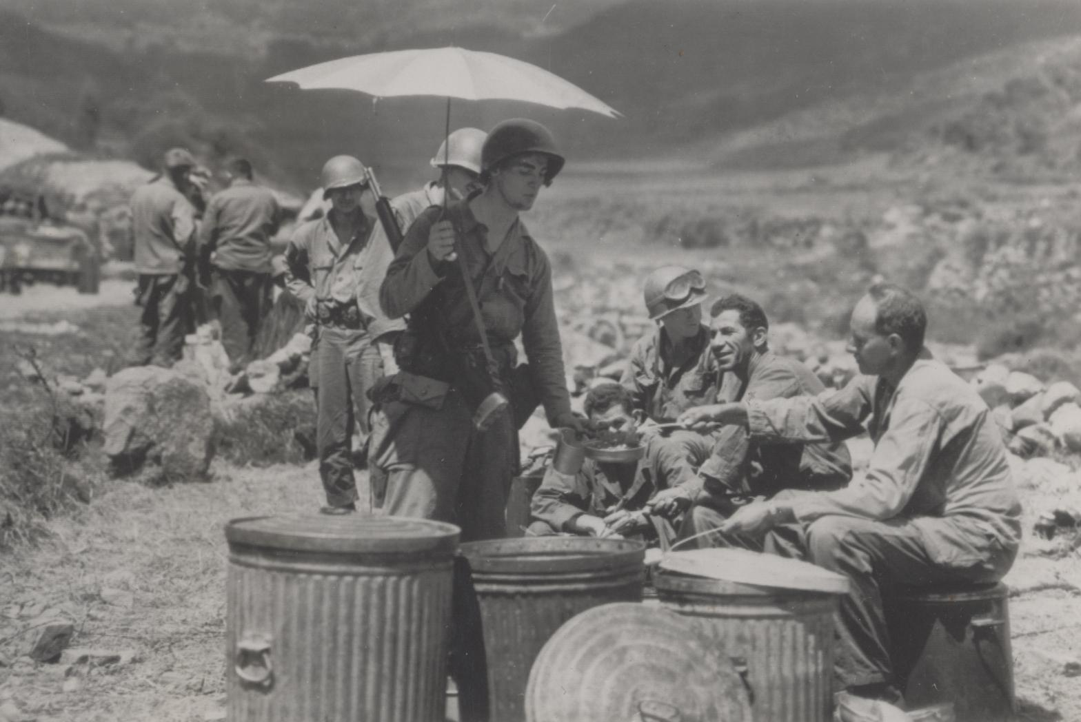 U.S. 25th Division infantryman - battle near Masan on southern front ...