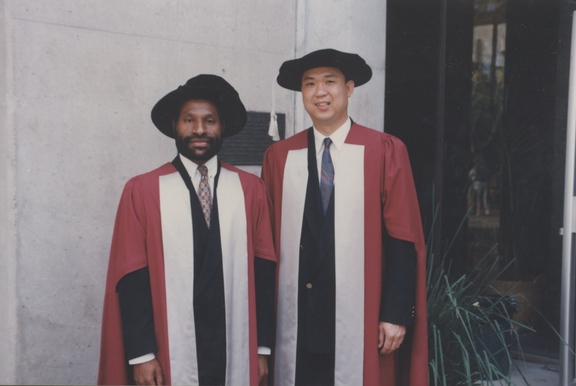 An unidentified international graduates at the Faculty of Law and ...