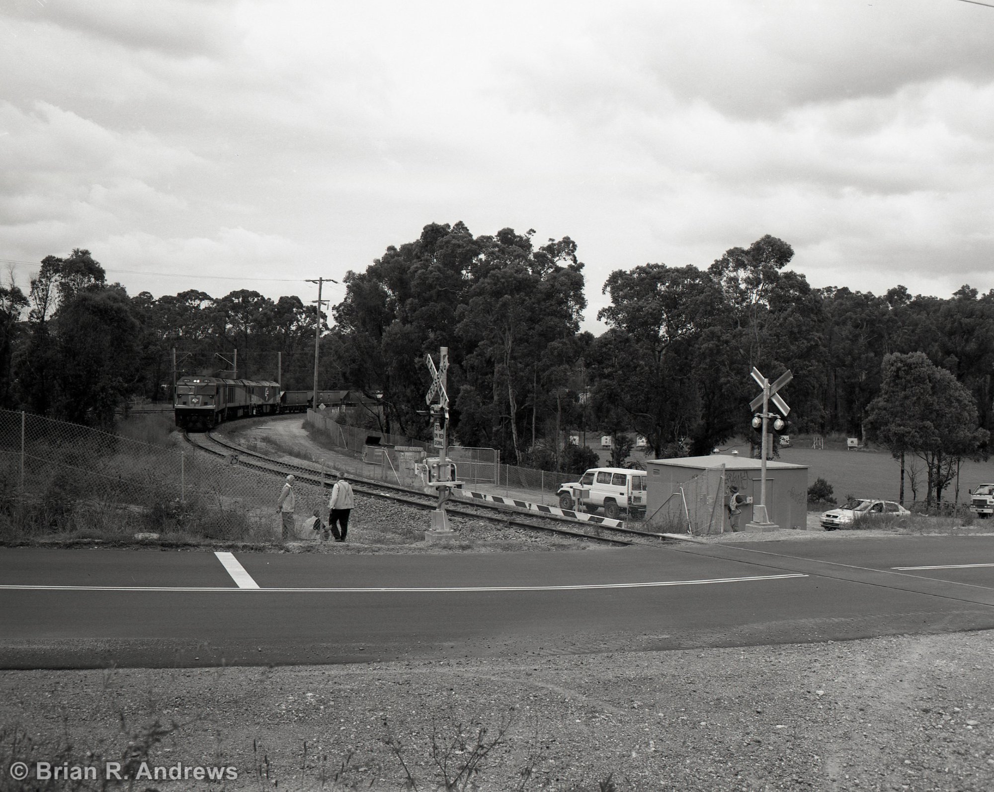First loaded train to cross road at Fassifern from Newstan Colliery on ...