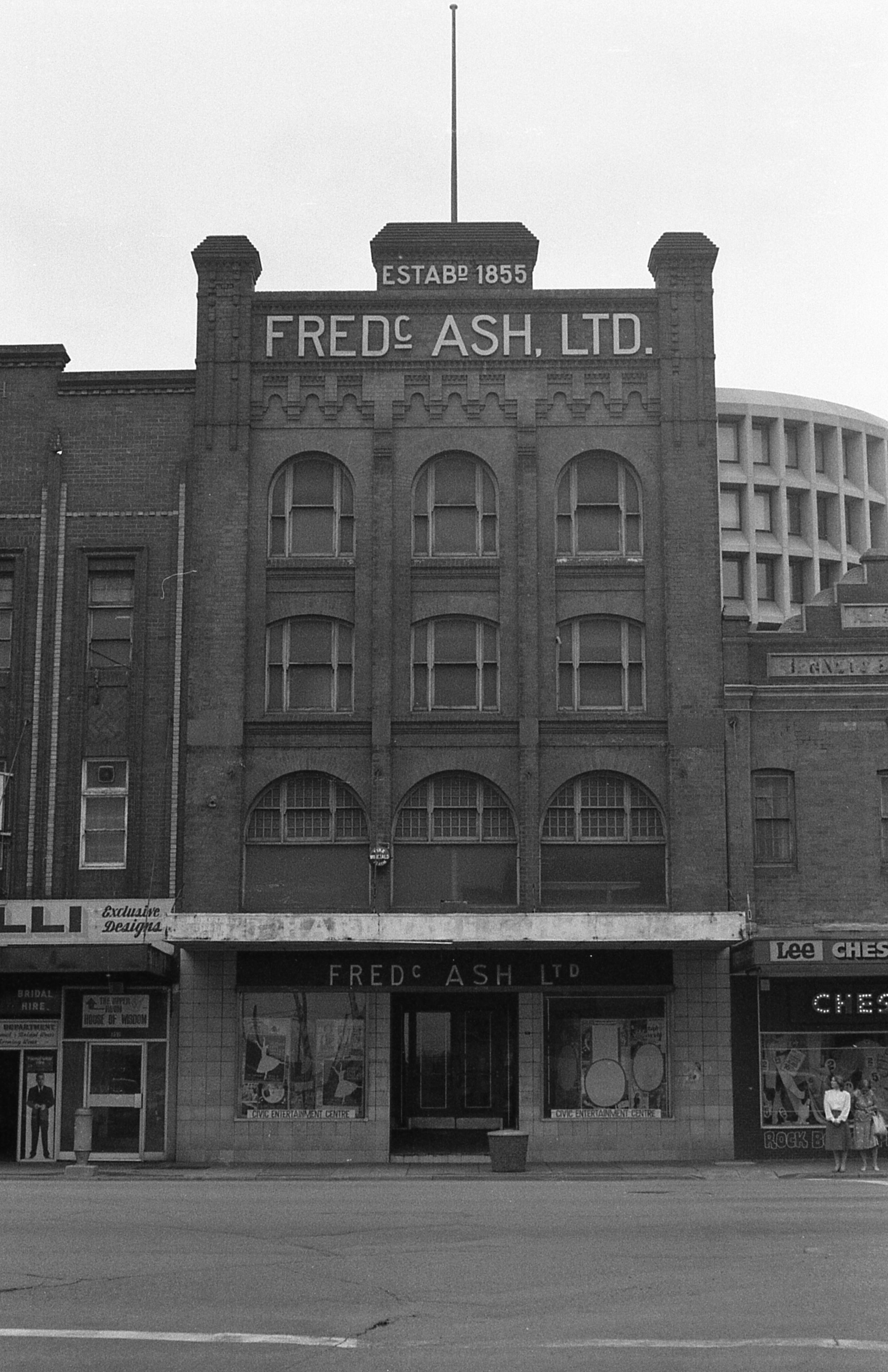 The Frederick Ash building in Hunter Street, Newcastle, NSW | Living ...