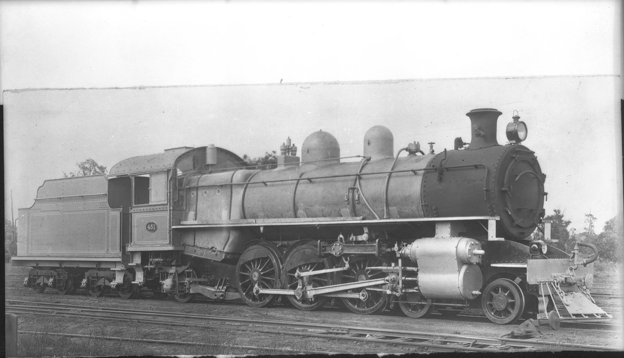 WAGR P Class locomotive, no. 451, works grey, [Midland, WA], 1927 ...