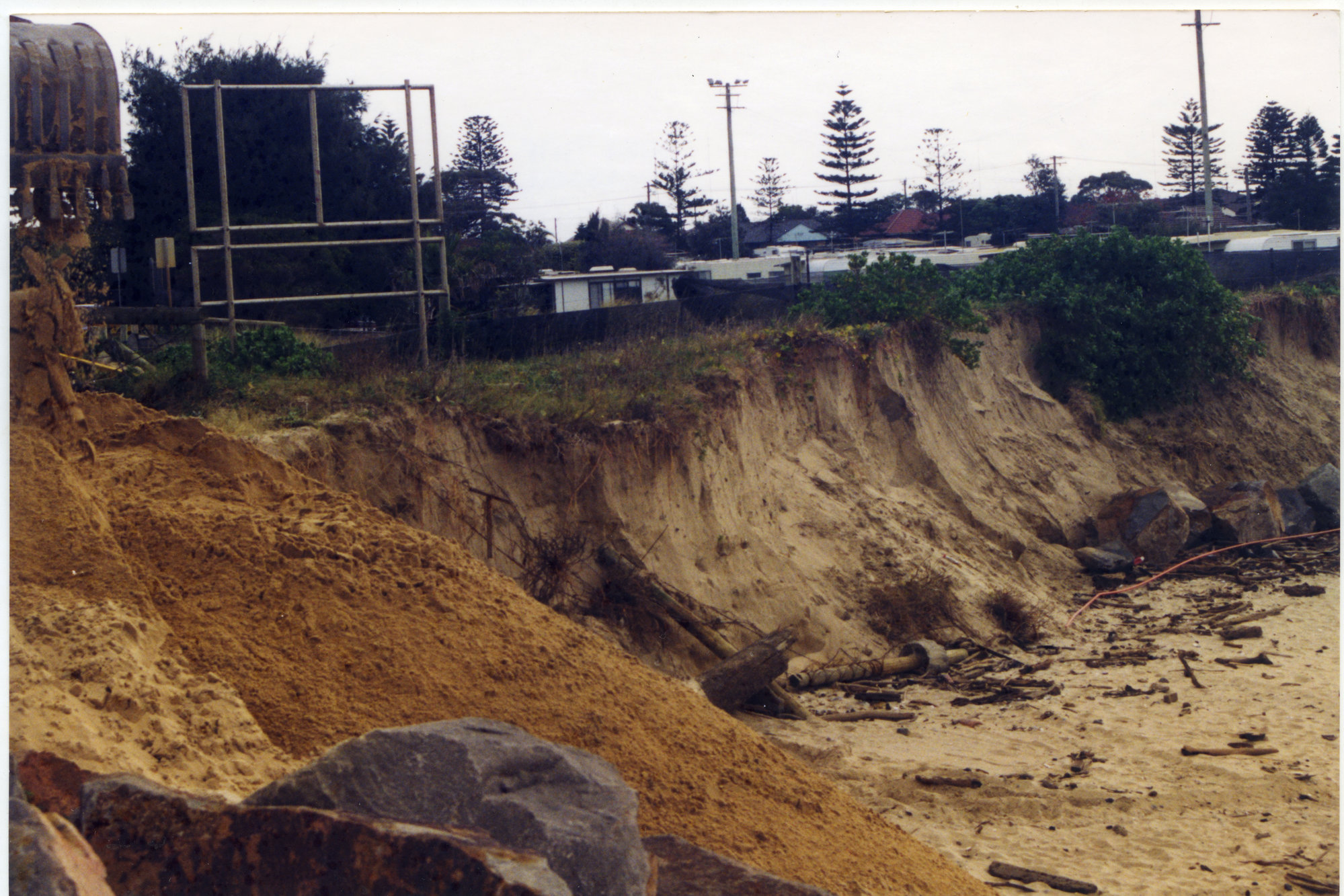 Erosion Stockton Beach, NSW, [1980s] | Living Histories