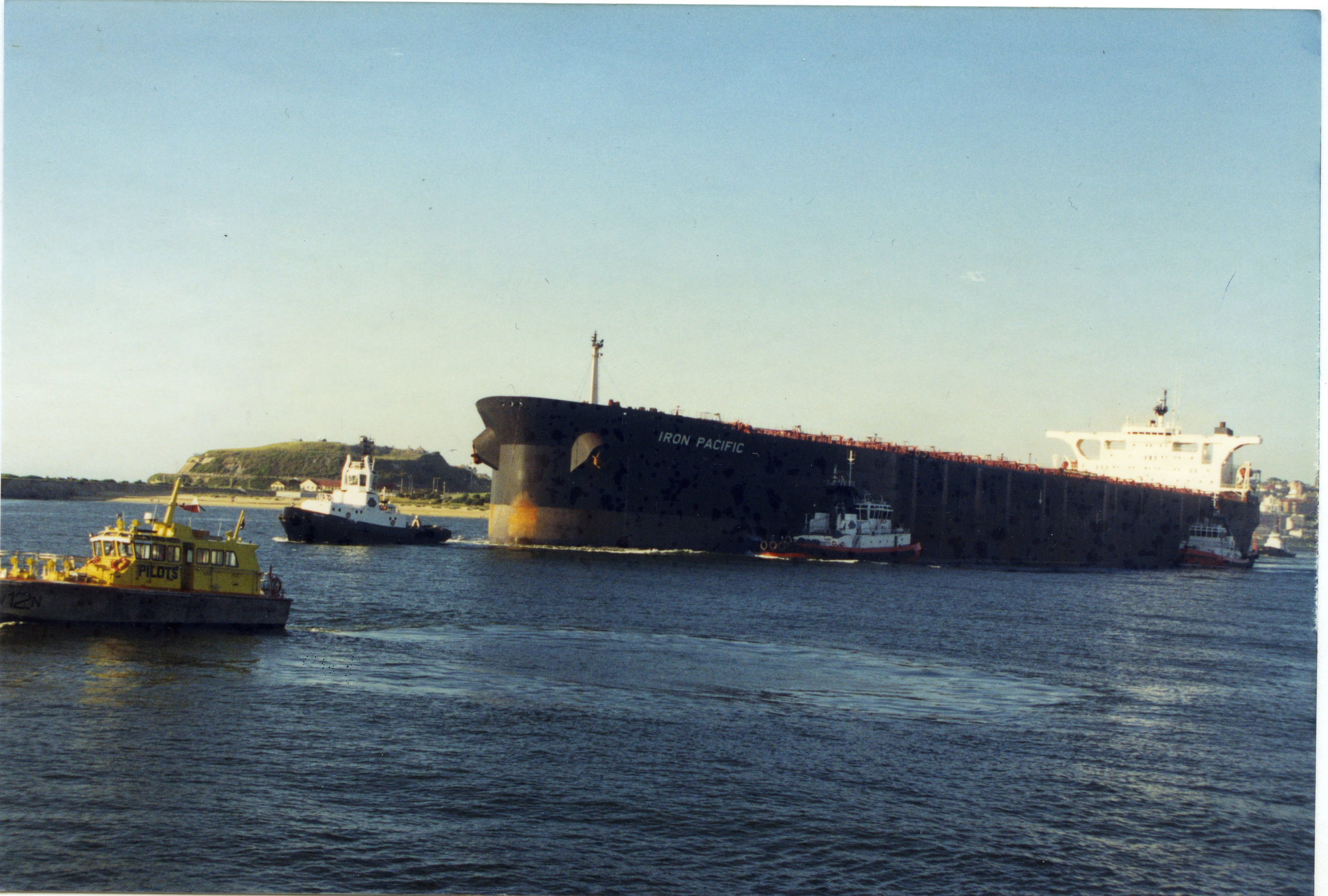Ship "Iron Pacific" in Newcastle Harbour, NSW | Living Histories